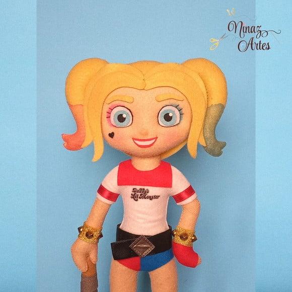 Boneca Arlequina - Tema Harley Quinn | Vitrine Artesanou